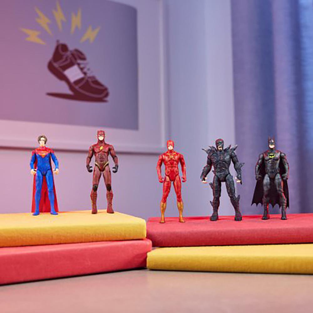 Figura De Acción Flash Y Sus Amigos Diseños Surtidos - Dc Comics - Cemaco