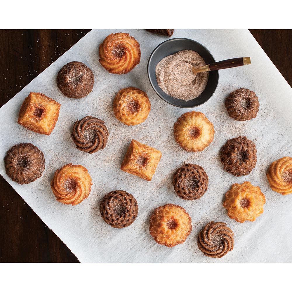 Molde Para Pastelitos 12 Espacios - Nordic Ware - Cemaco